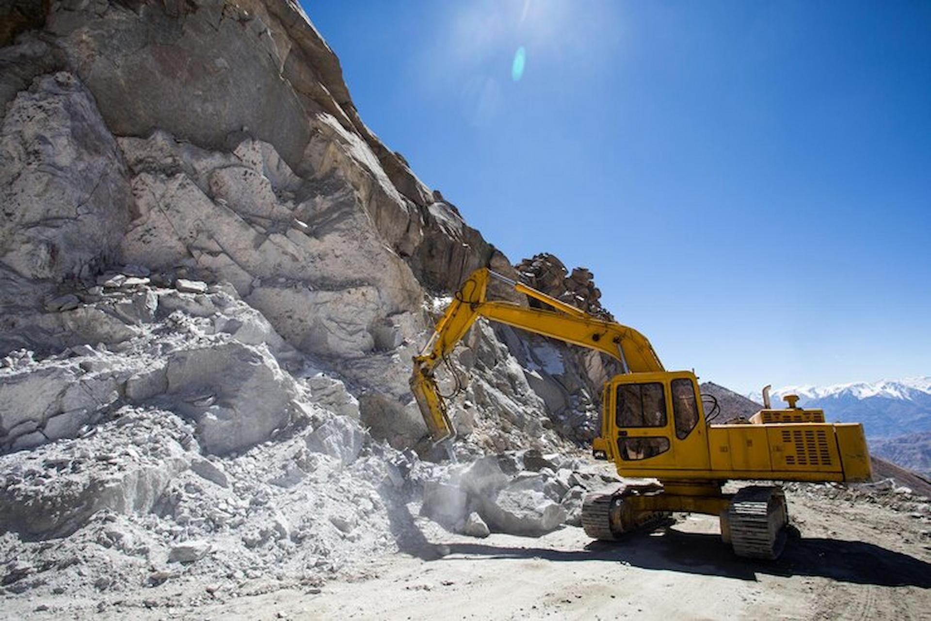 Mining Equipment Innovations: Exploring the Advancements